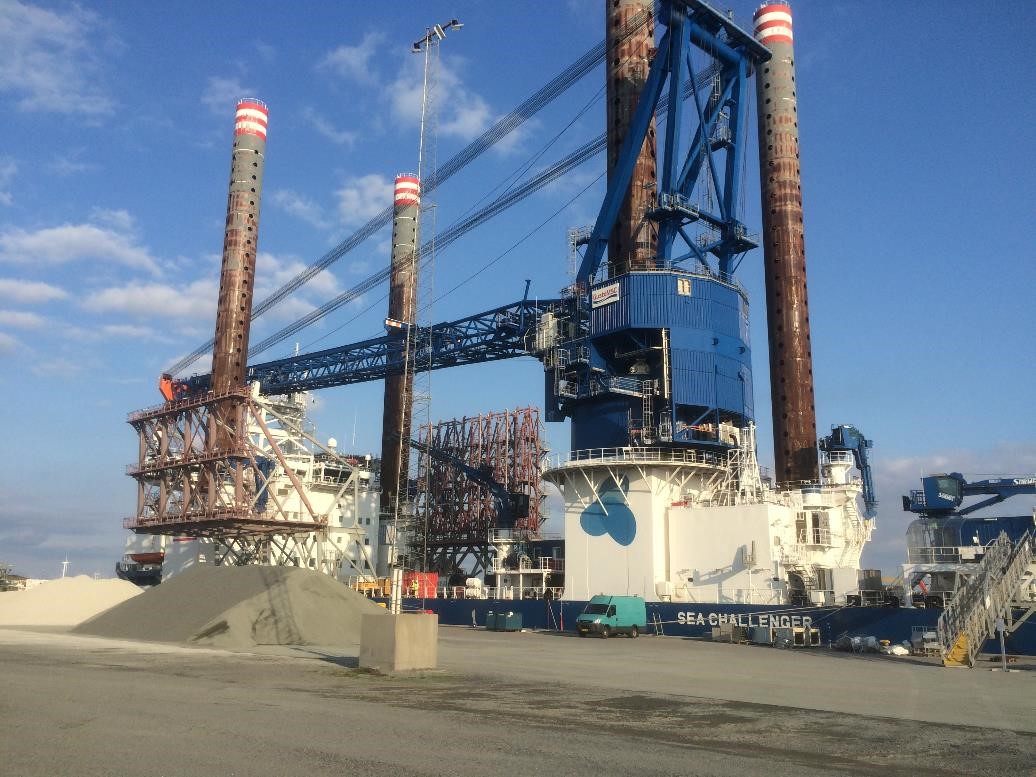 SEA CHALLENGER jack-up vessel for the wind industry » Sea Cabin